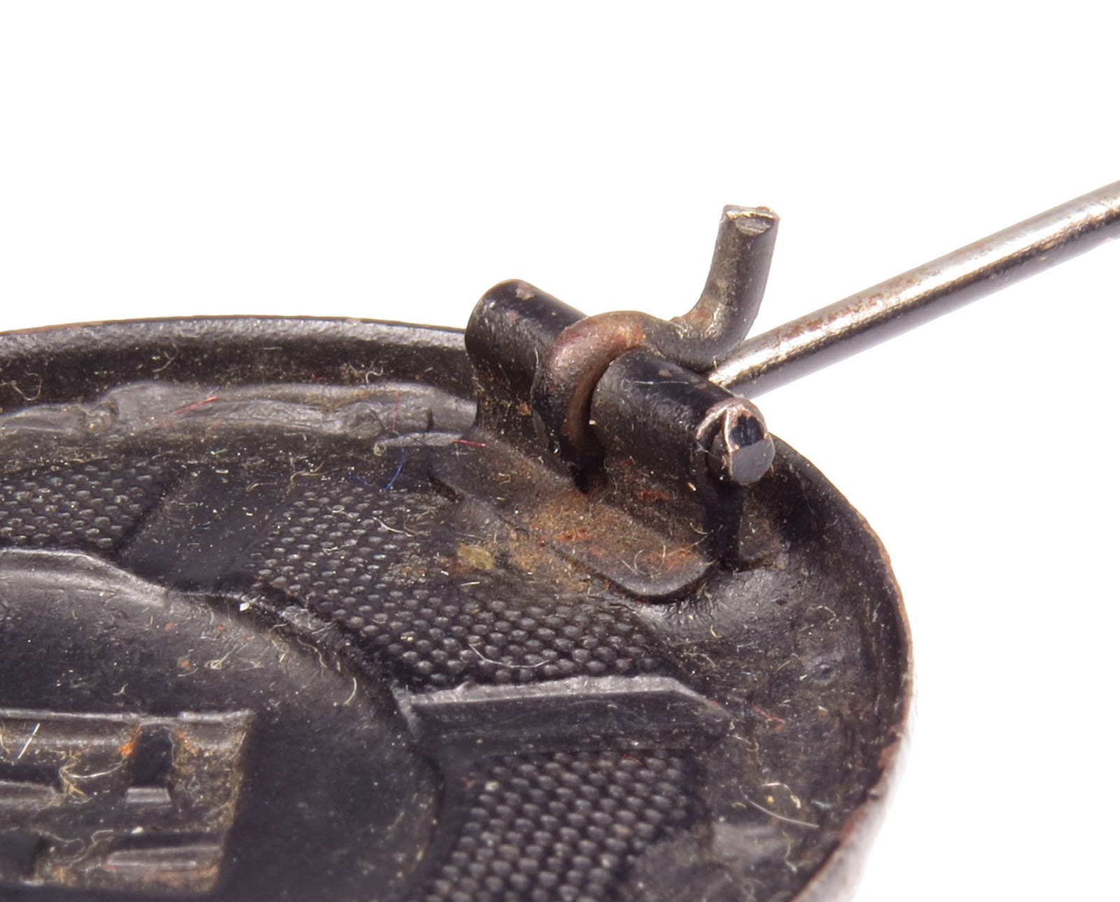 Deumer L/11 Black Wound Badge