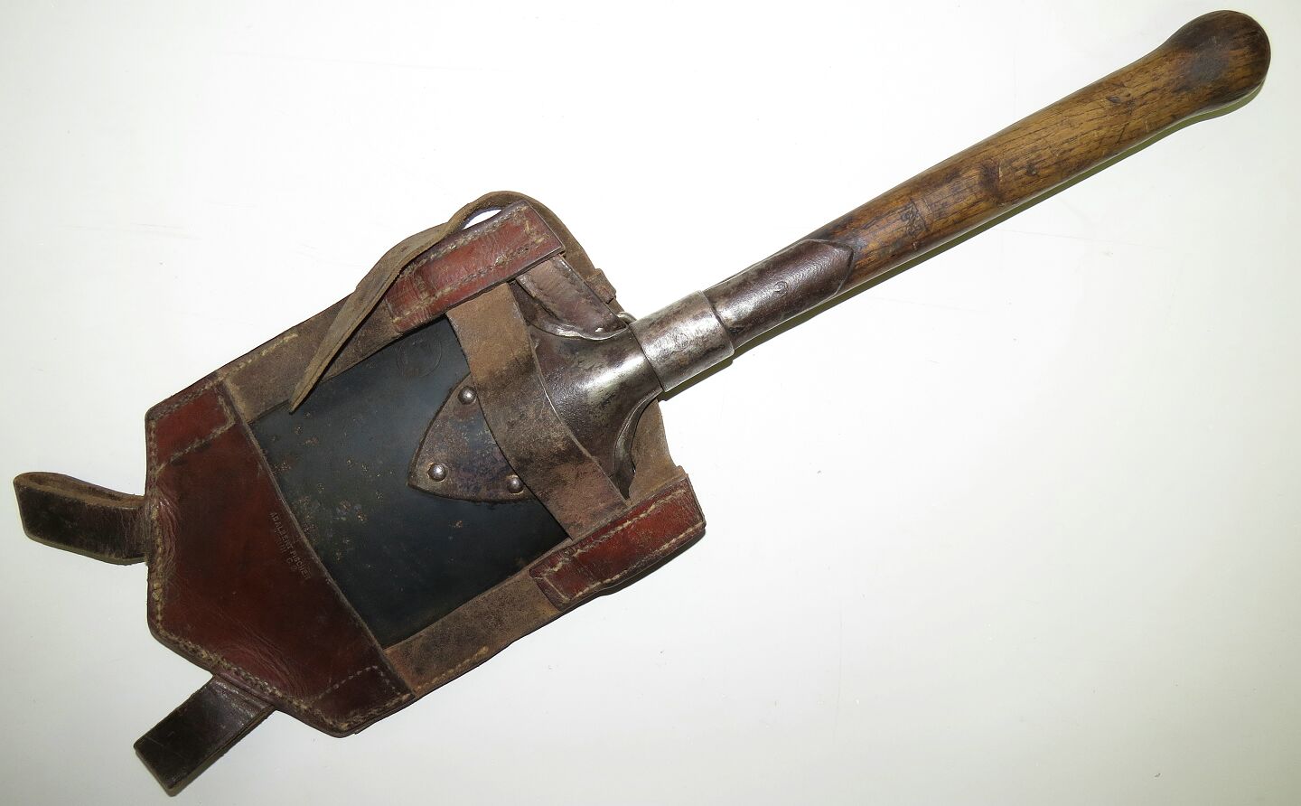 WW1 Kaiserreich German soldier entrenching tool with pouch- Field Gear