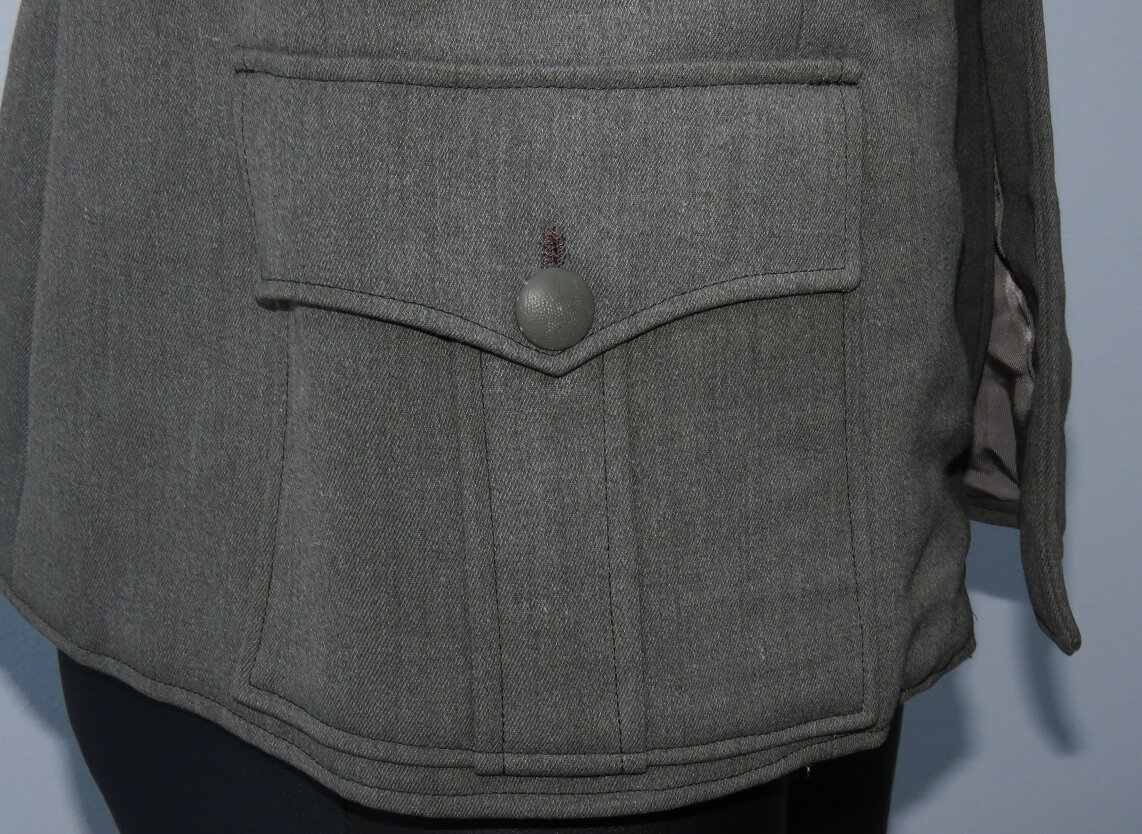 Tunic for the commanders of the Wehrmacht or the Waffen-SS