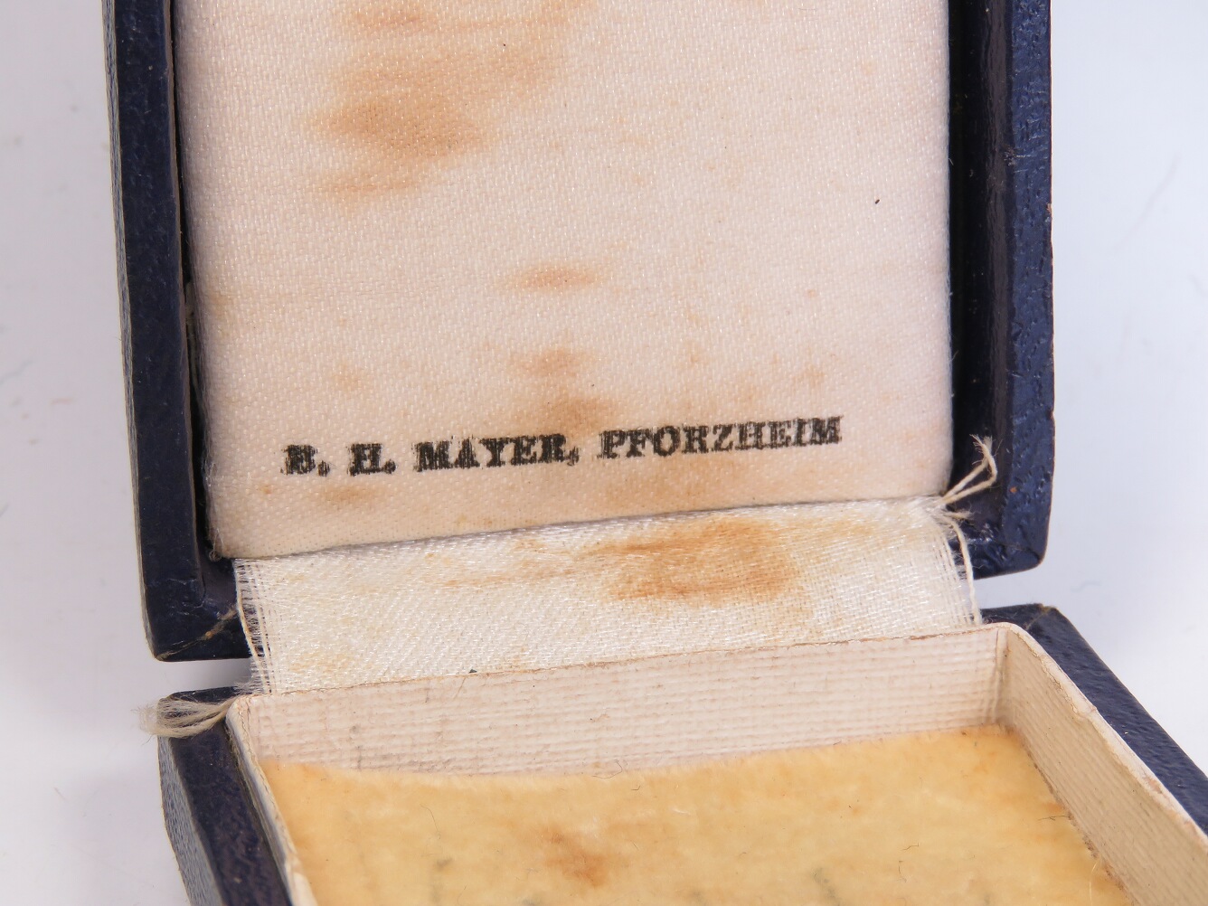 Kreuz der deutschen Mutter in Silber. 16. Dezember 1938 Adolf Hitler. Mayer