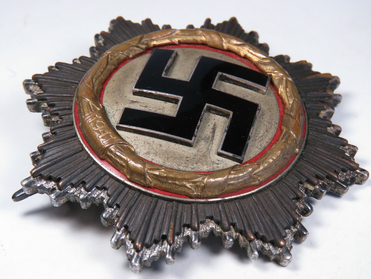 German Cross in Gold, Maker PKZ 1 Deschler & Sohn, Munich