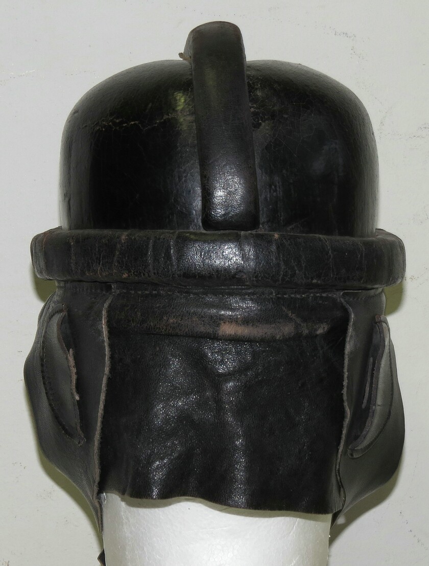 NSKK motorcyclists leather crash helmet first model- NSDAP & non-Combat