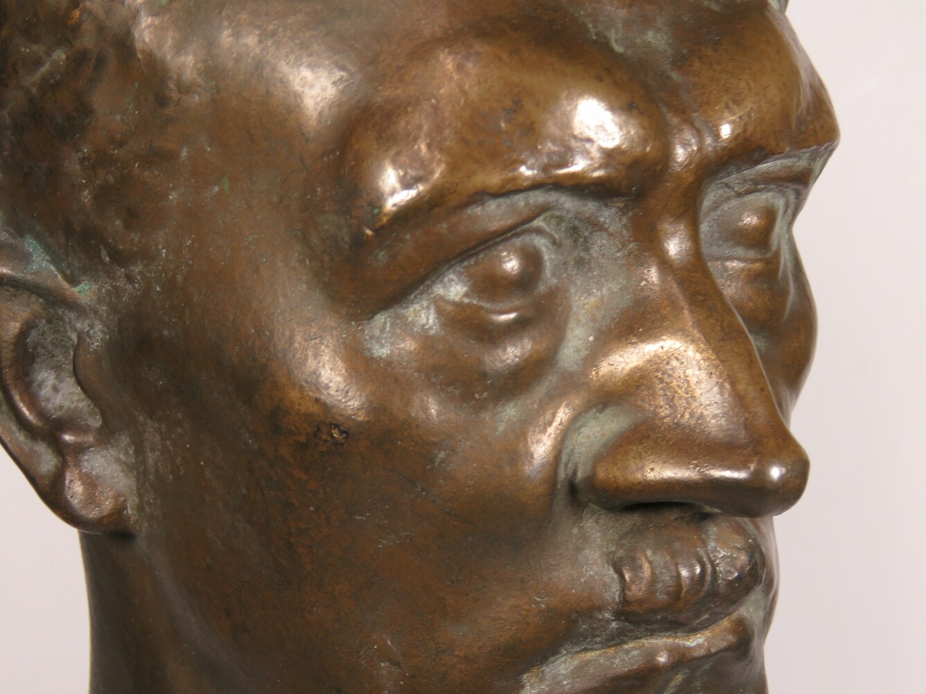 Adolf Hitler als Führer und Reichskanzler bronze bust, Ley/WMF