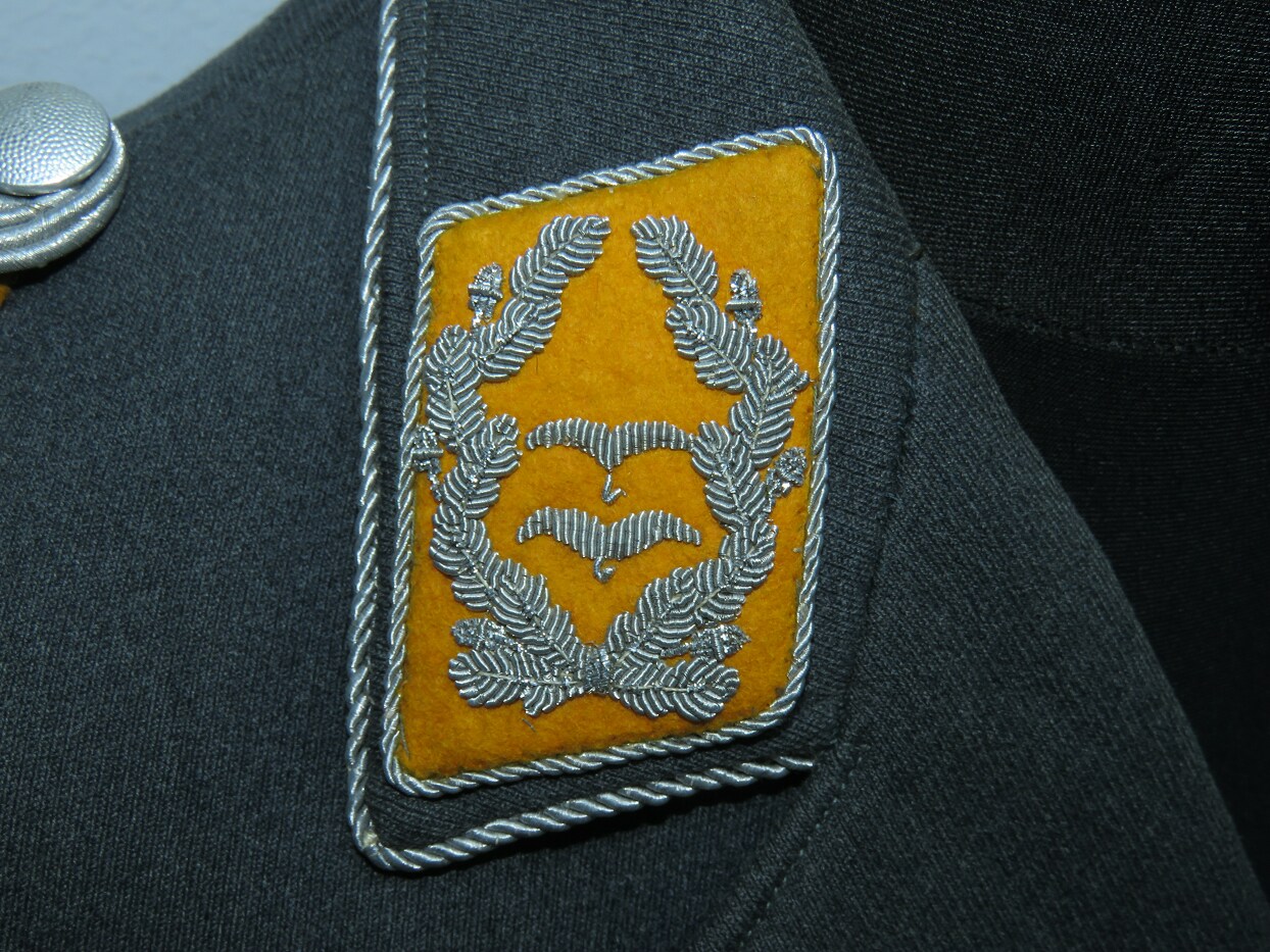 German pilot's tunic with the rank of Oberstleutnant der Luftwaffe ...