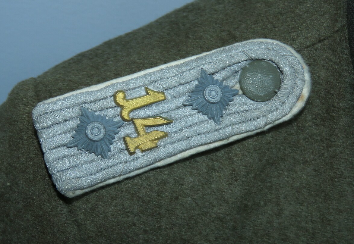 Hauptmann of 14th Infantry Regiment Tunic