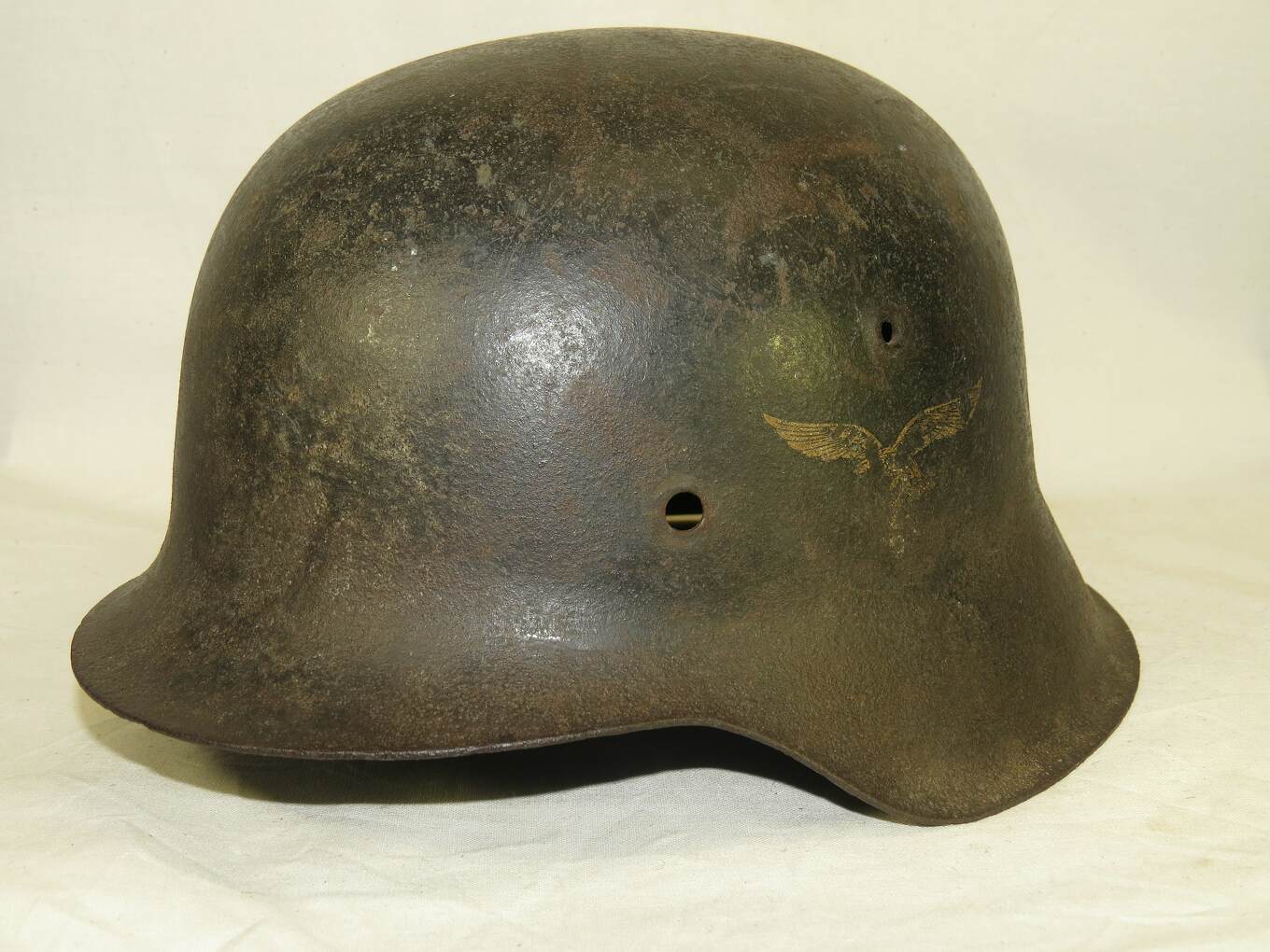 M 42 German Luftwaffe helmet. Shell only.- Luftwaffe