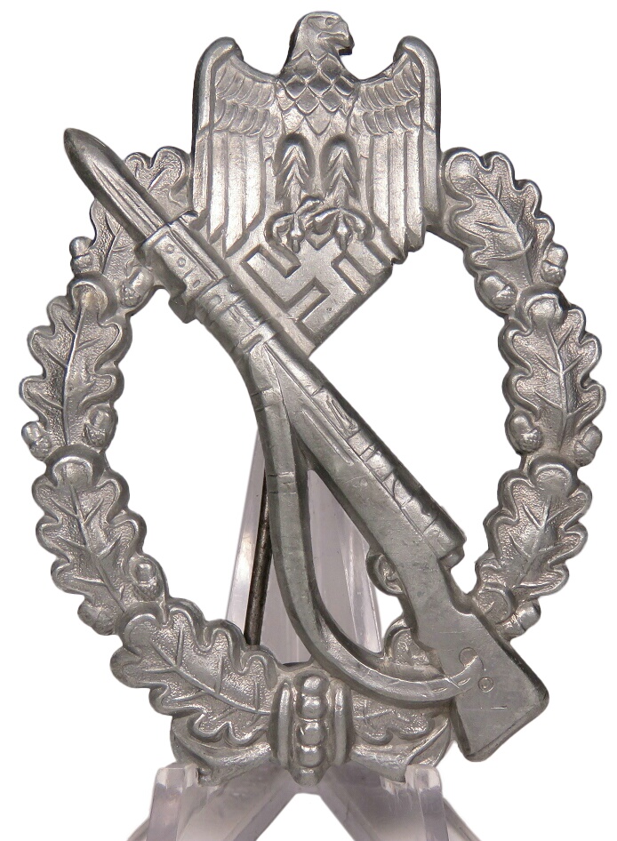 Infantry Assault Badge (Infanterie-Sturmabzeichen) by Friedrich Linden