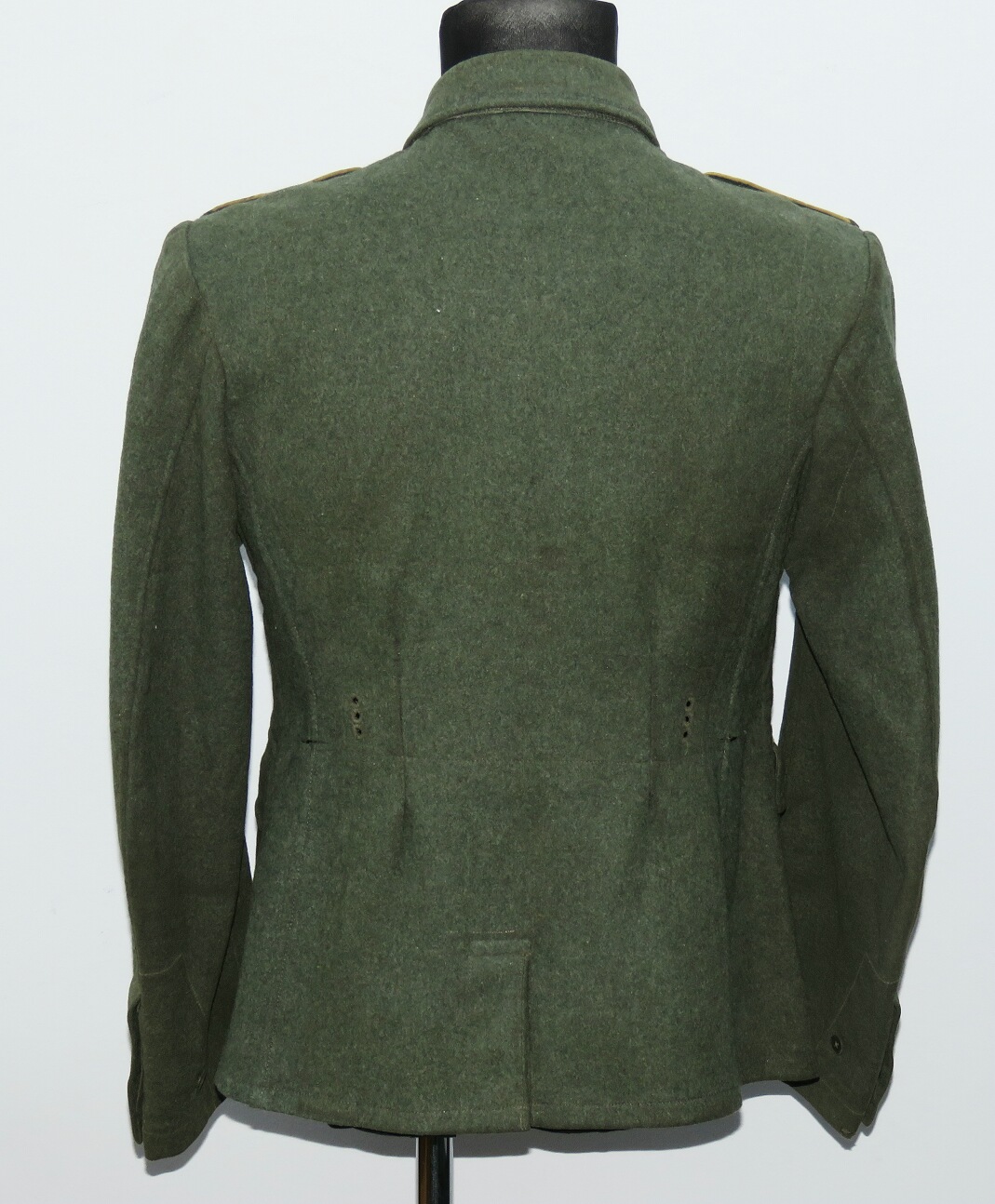 1941 Model Wehrmacht Tunic for a Funker with Shoulder Boards Lemon ...