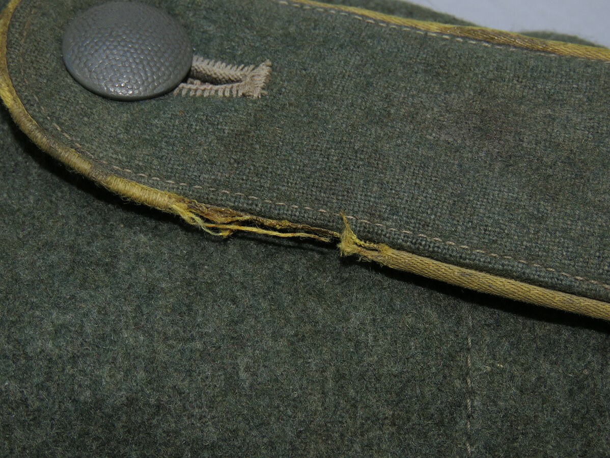 1941 Model Wehrmacht Tunic for a Funker with Shoulder Boards Lemon ...