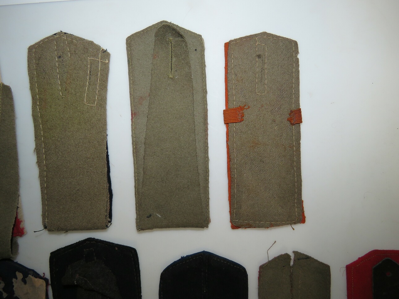 19 unmatched shoulder straps of the Russian Imperial Army