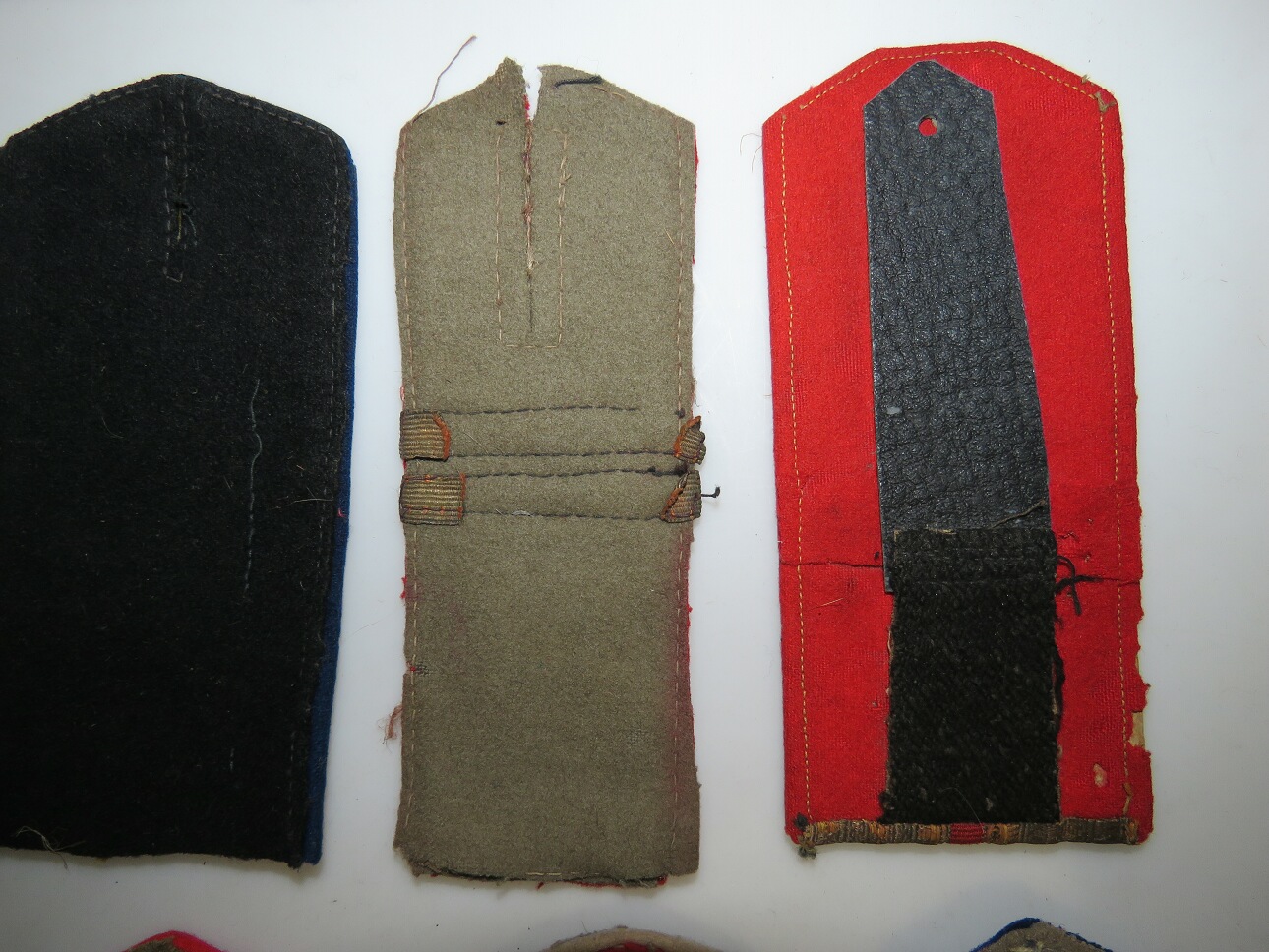 19 unmatched shoulder straps of the Russian Imperial Army