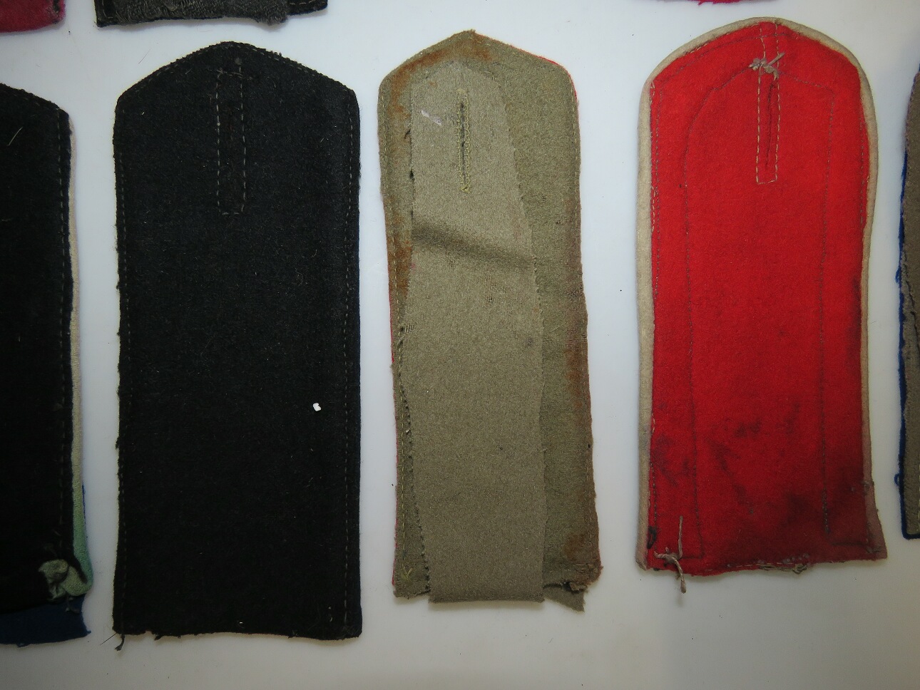 19 unmatched shoulder straps of the Russian Imperial Army