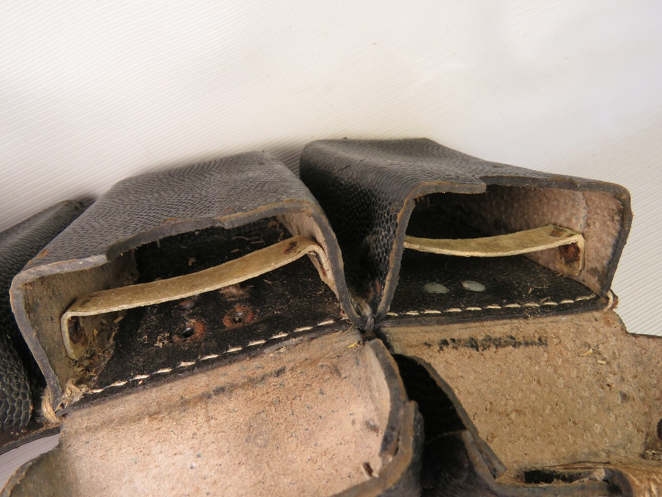 German rifle ammo pouch - Lederwerk Sedina Finkenwalde 1942