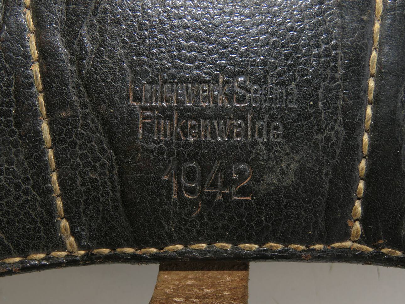 German rifle ammo pouch - Lederwerk Sedina Finkenwalde 1942