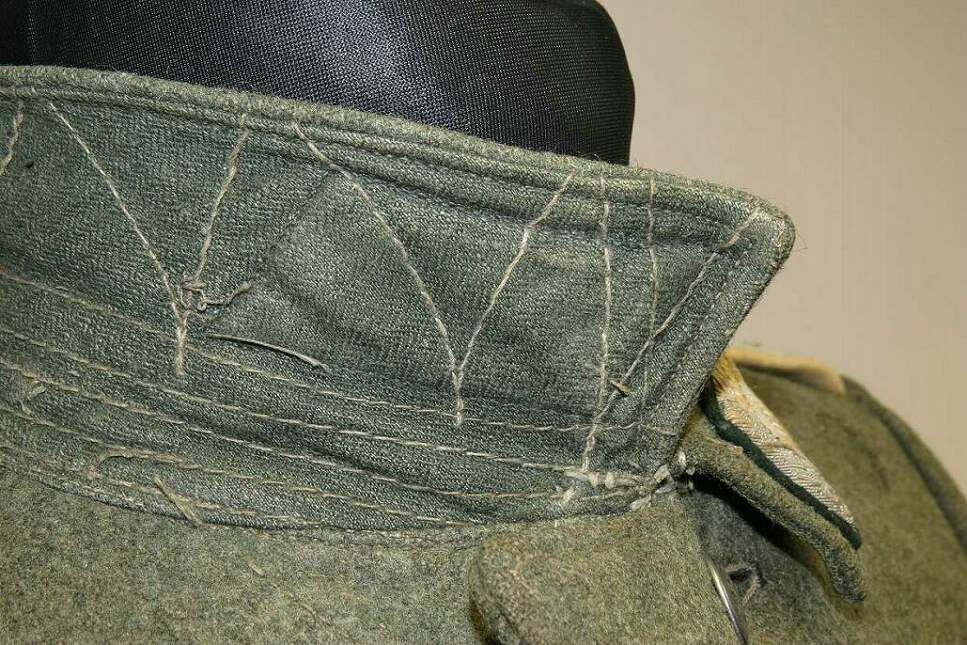M43 Wehrmacht Heer tunic in rank of lieutenant of the 1st Infanterie ...