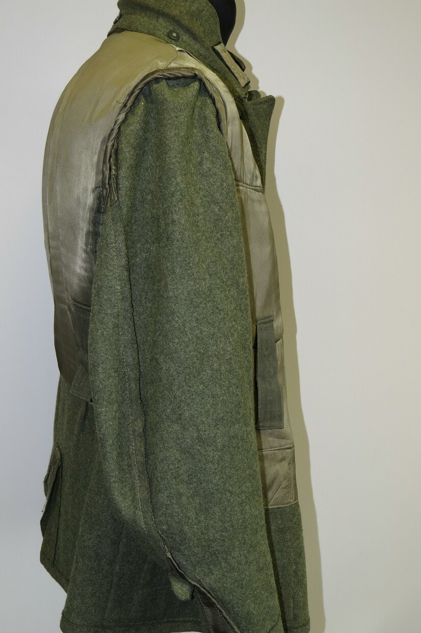 M43 Wehrmacht Heer tunic in rank of lieutenant of the 1st Infanterie ...