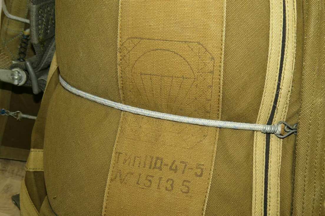 Soviet early post war parachute PD-47, completed set, early postwar ...