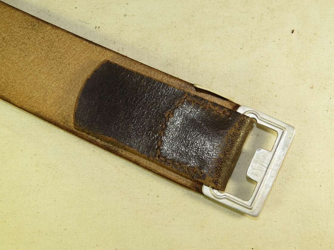 SA combat leather belt marked RZM Kernstuck L2/371/39 SA1039.- Belts ...