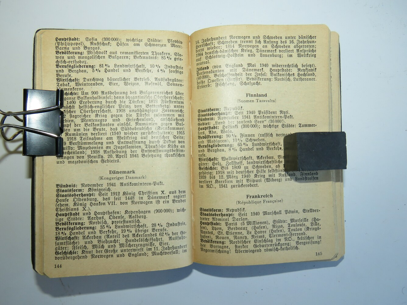 1943 Waffen-SS soldiers pocket calendar