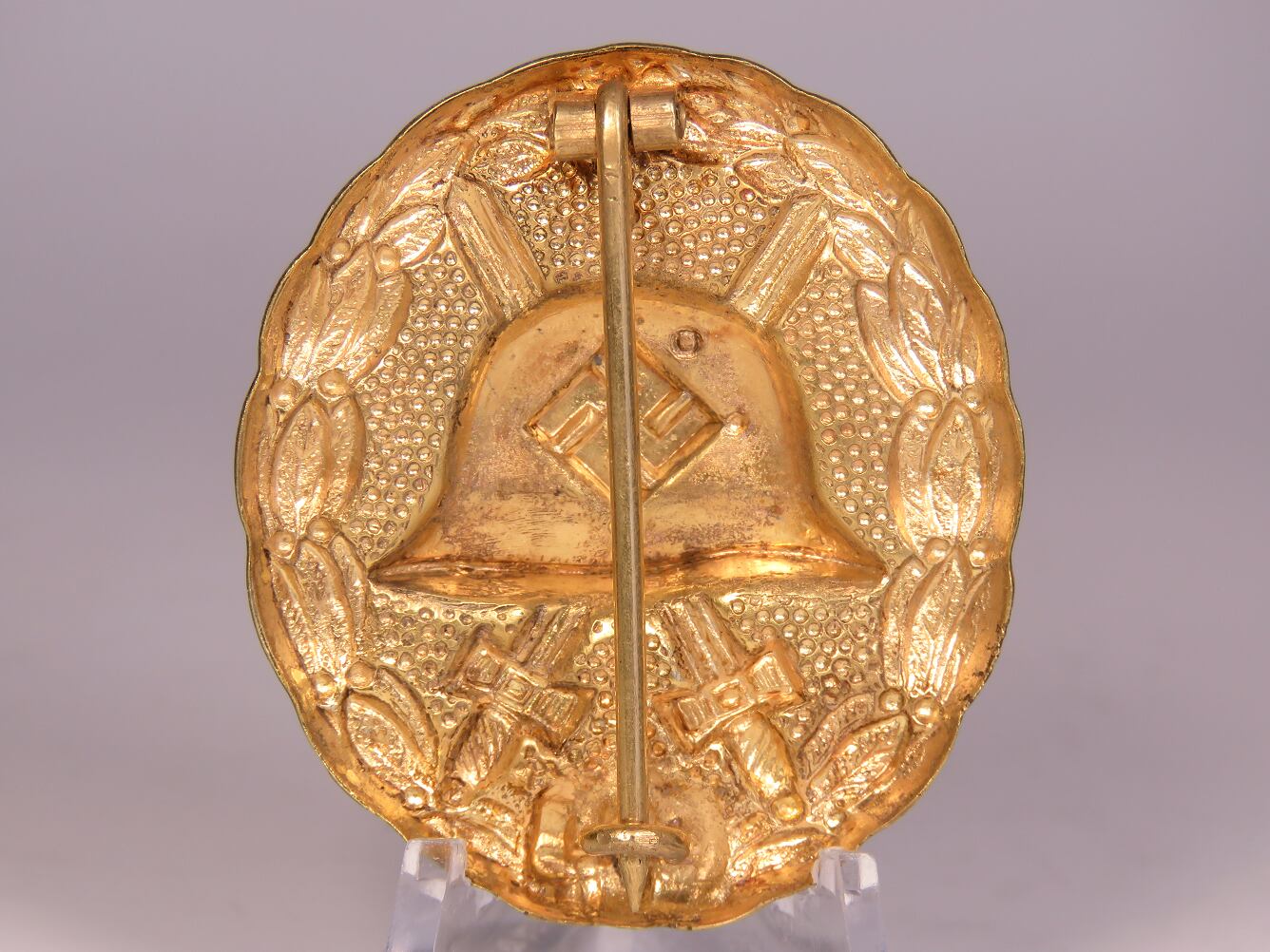 Boxed Spanish Wound badge 1939, 1st type gold class