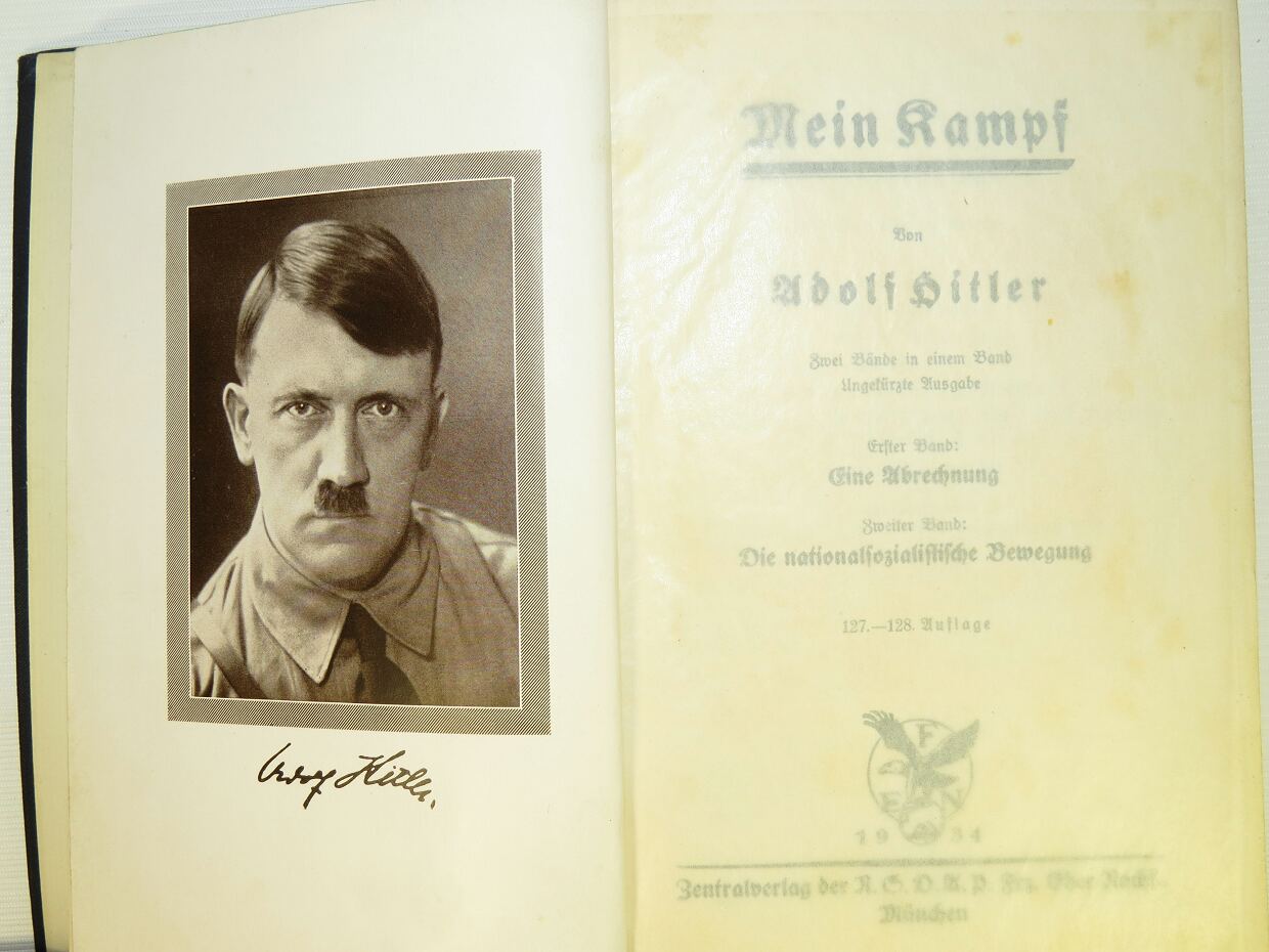 Mein Kampf de Adolf Hitler edición 1934 años