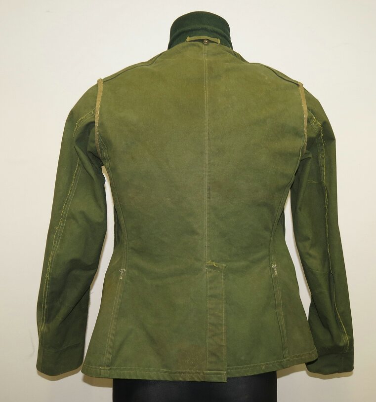 German officer summer tunic for Oberleutnant in Infantry for use at the ...
