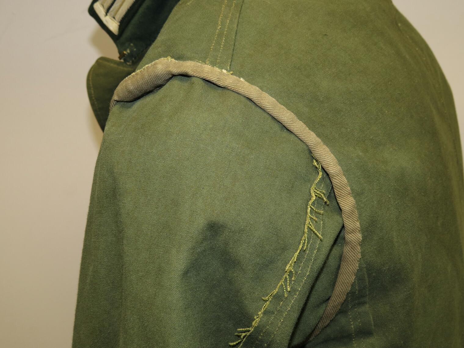 German officer summer tunic for Oberleutnant in Infantry for use at the ...