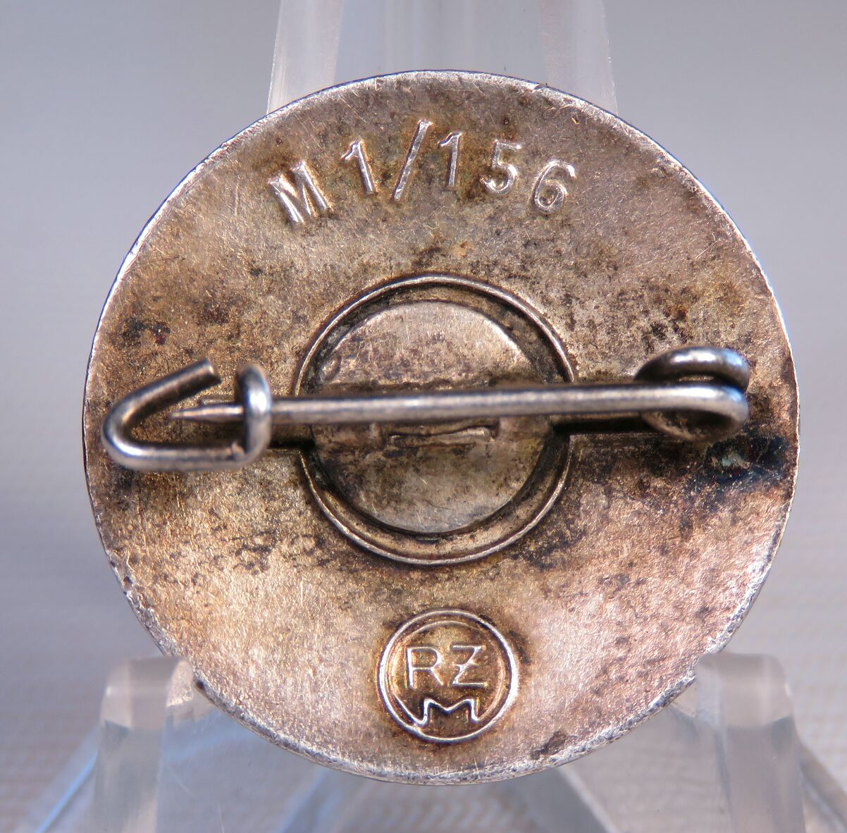 M 1/156 RZM -Argentor Werke-Wien NSDAP Lid Badge