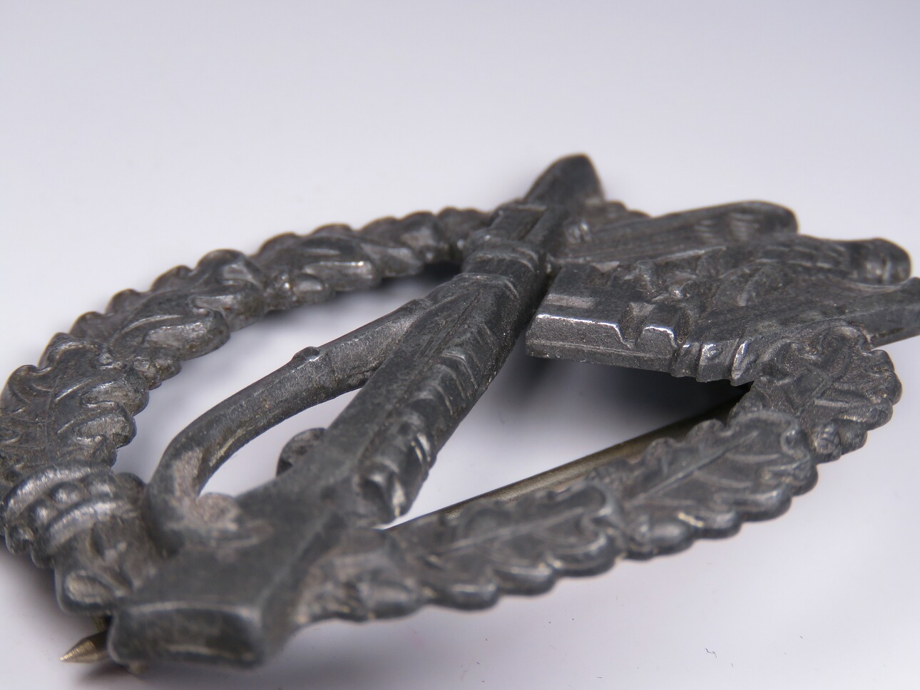 Infanterie Assault Badge- Hahn Eduard