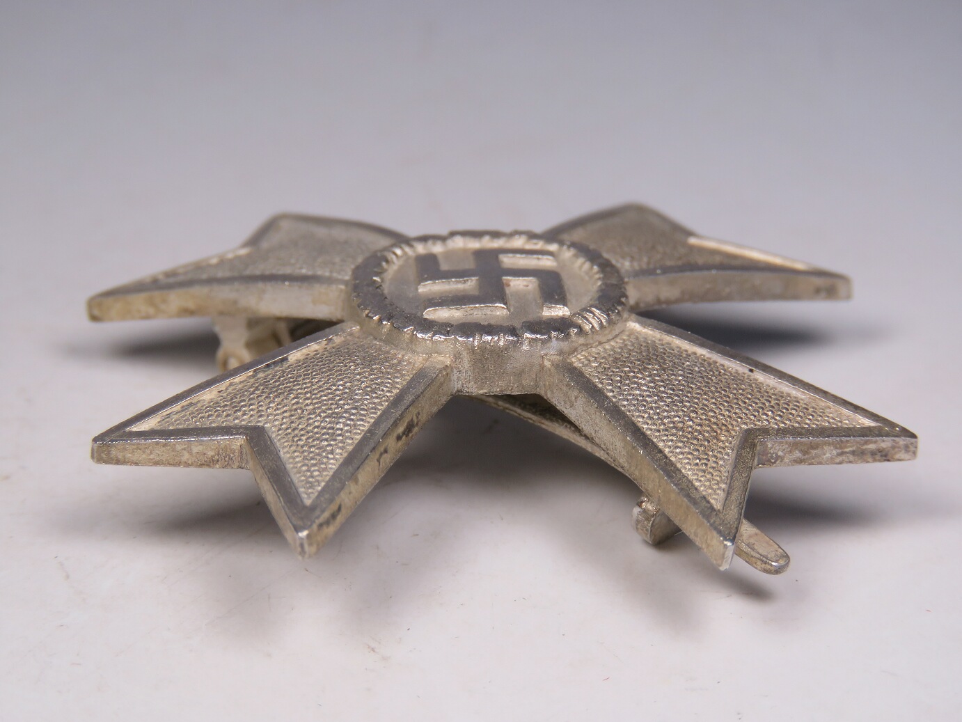 Kriegsverdienstkreuz ohne Schwertern 1939. LDO L/11 Wilhelm Deumer