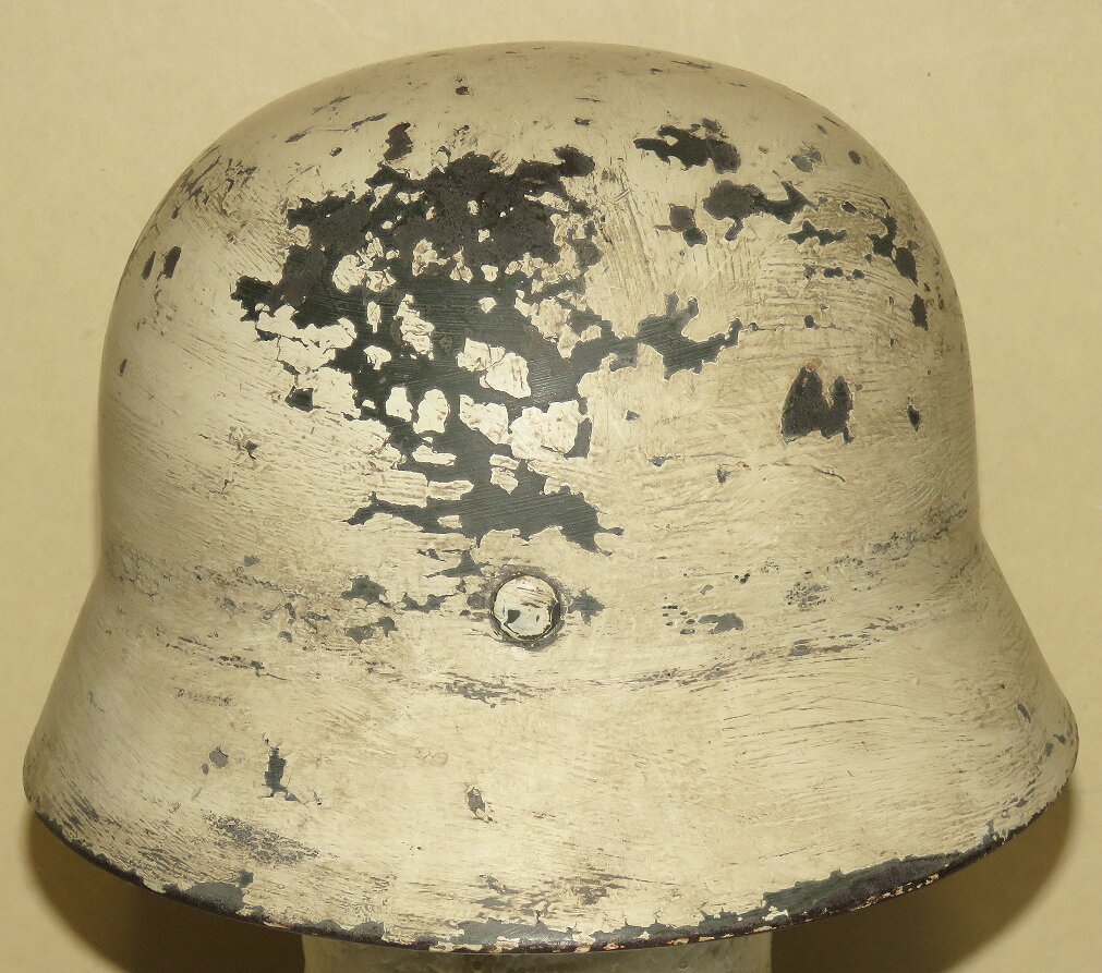 German helmet M35 ET 68/3251 in winter camouflage