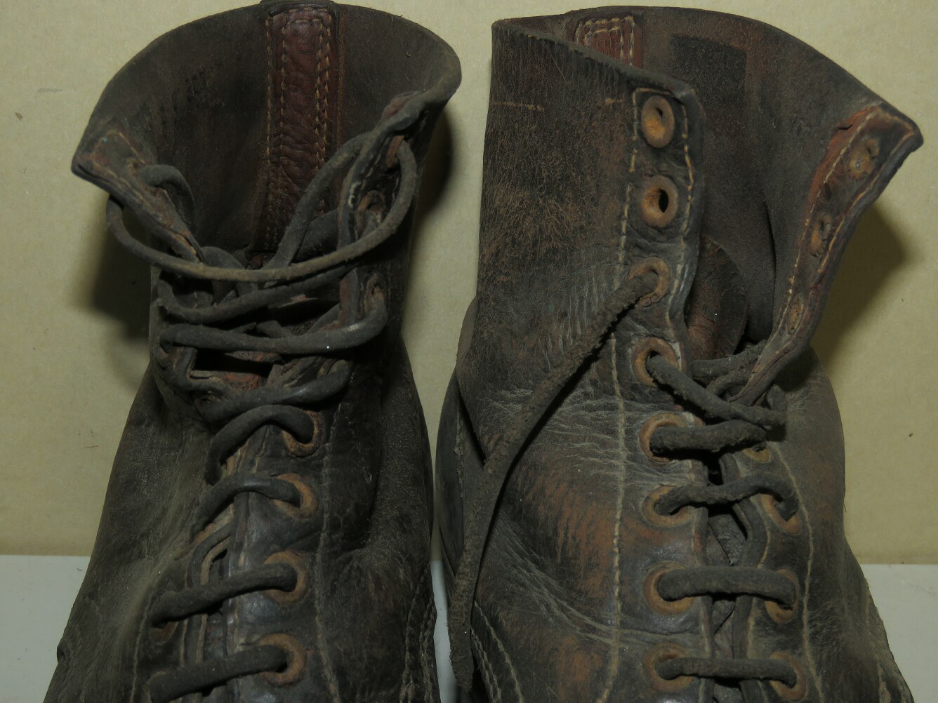 Wehrmacht or Waffen SS boots