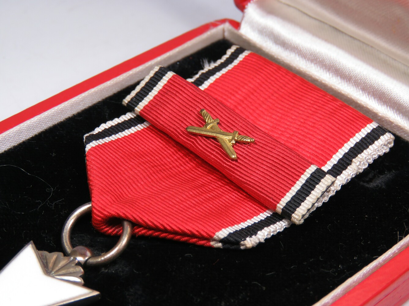 German Order of the Eagle, Merit Cross 3rd Class mit Schwertern