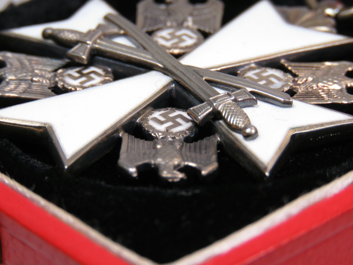 German Order of the Eagle, Merit Cross 3rd Class mit Schwertern