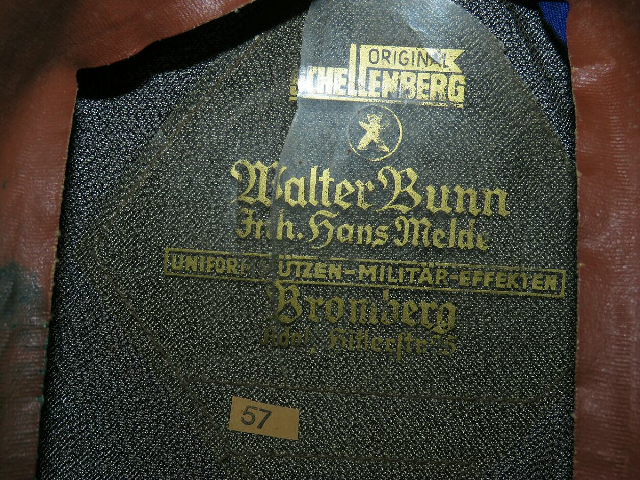 Officer’s Panzer Reconnaissance Visor Cap, Wehrmacht