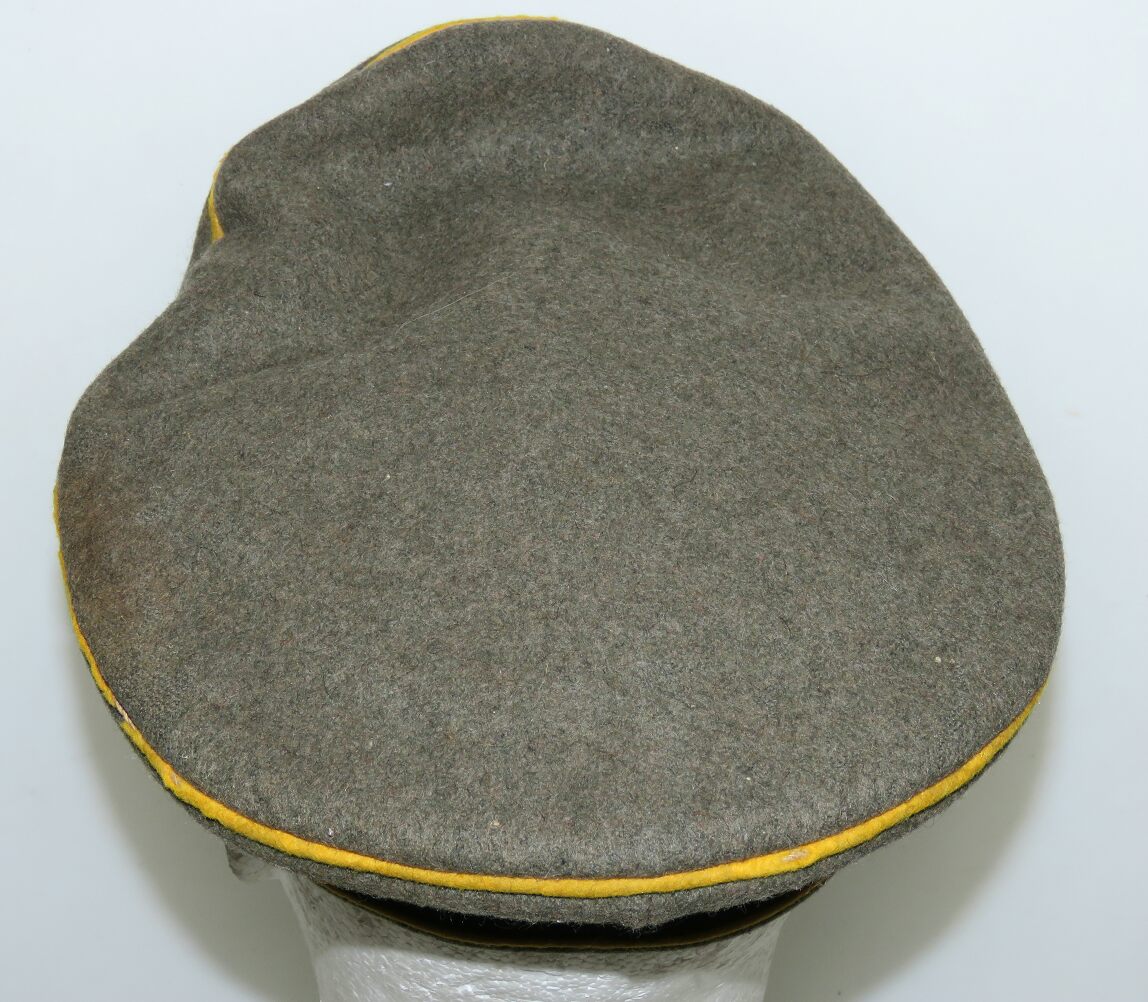 Officer’s Panzer Reconnaissance Visor Cap, Wehrmacht