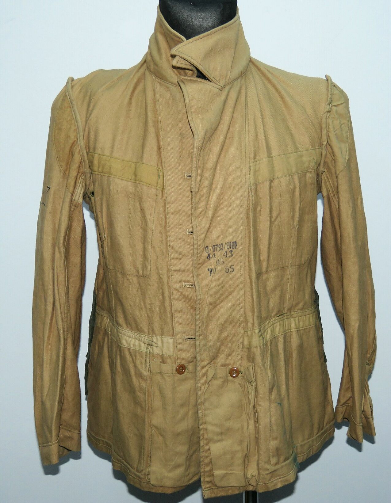 Tropical SS tunic in near mint condition
