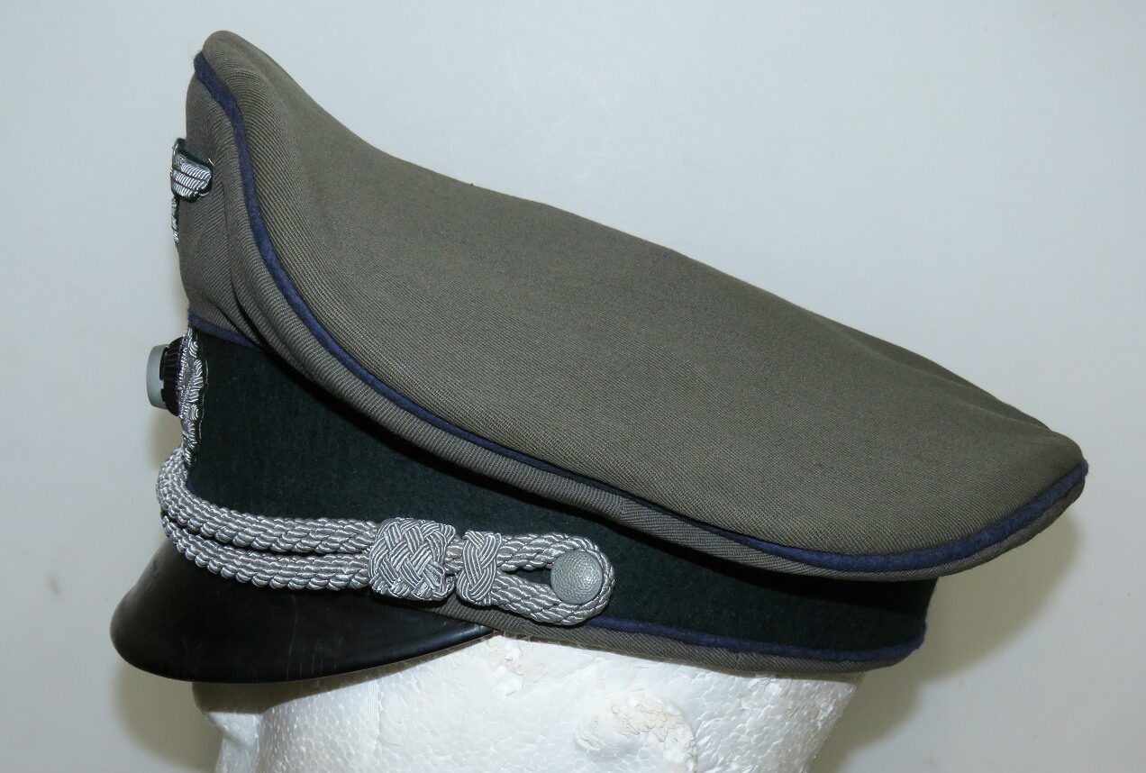 Wehrmacht medical officer visor cap