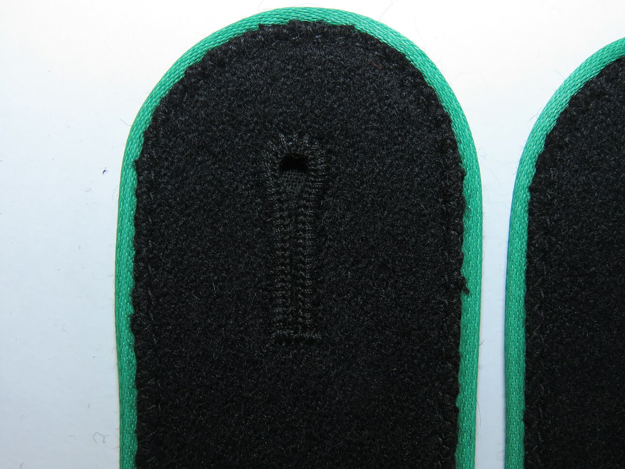 Waffen-SS shoulder boards M42, green piping, Gebirgsjäger