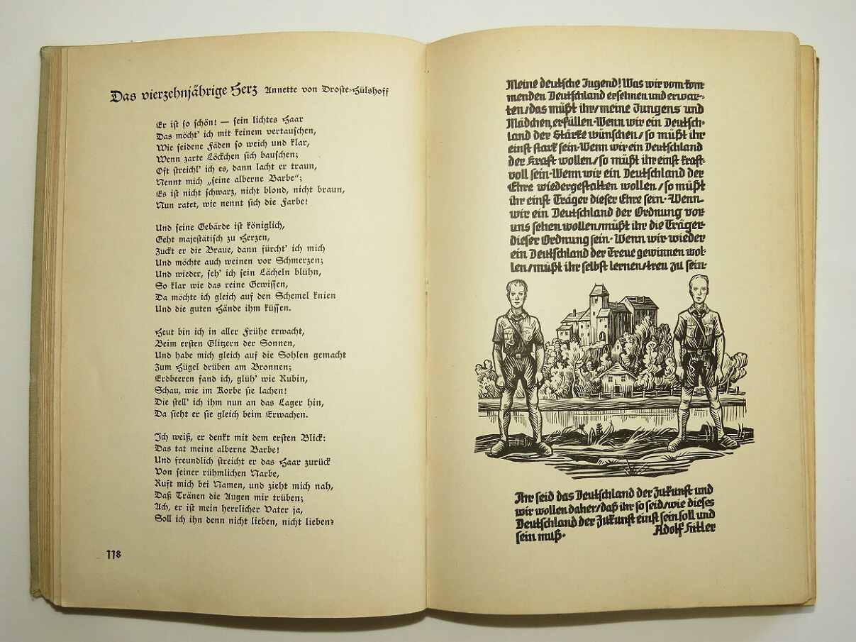 Book for every family in the 3-rd Reich- "Ewiges Deutschland"