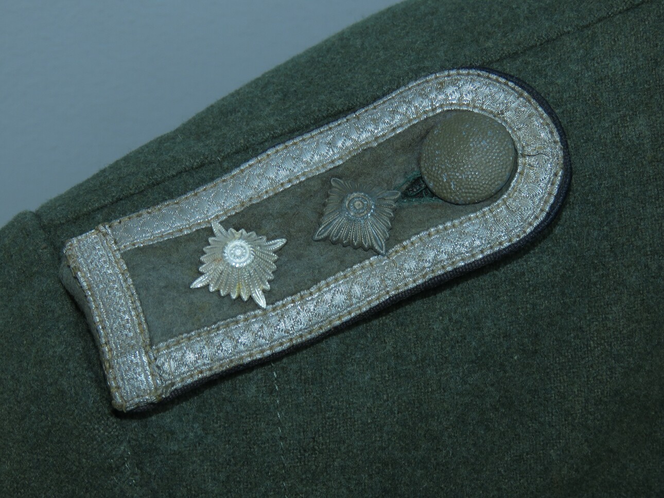 Wehrmacht Heer tunic, M 36, Oberfeldwebel in the pioneer unit