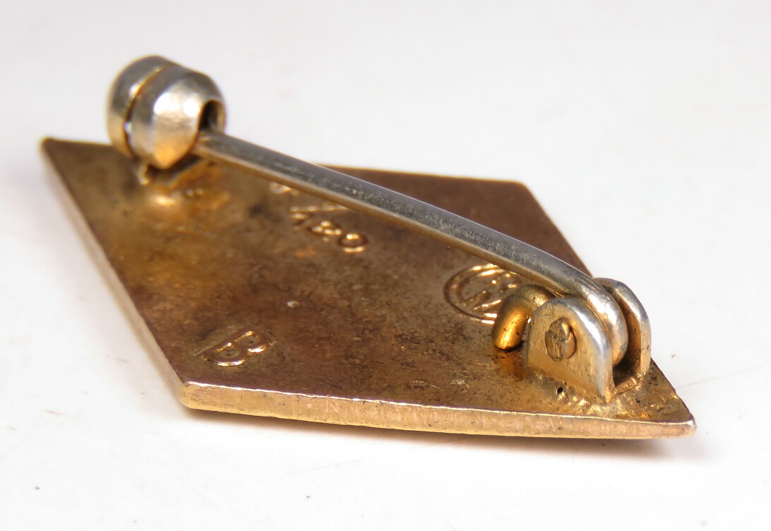 Gold Hitlerjugend membership badge, B-Ausgabe duplicate, RZM M1/120