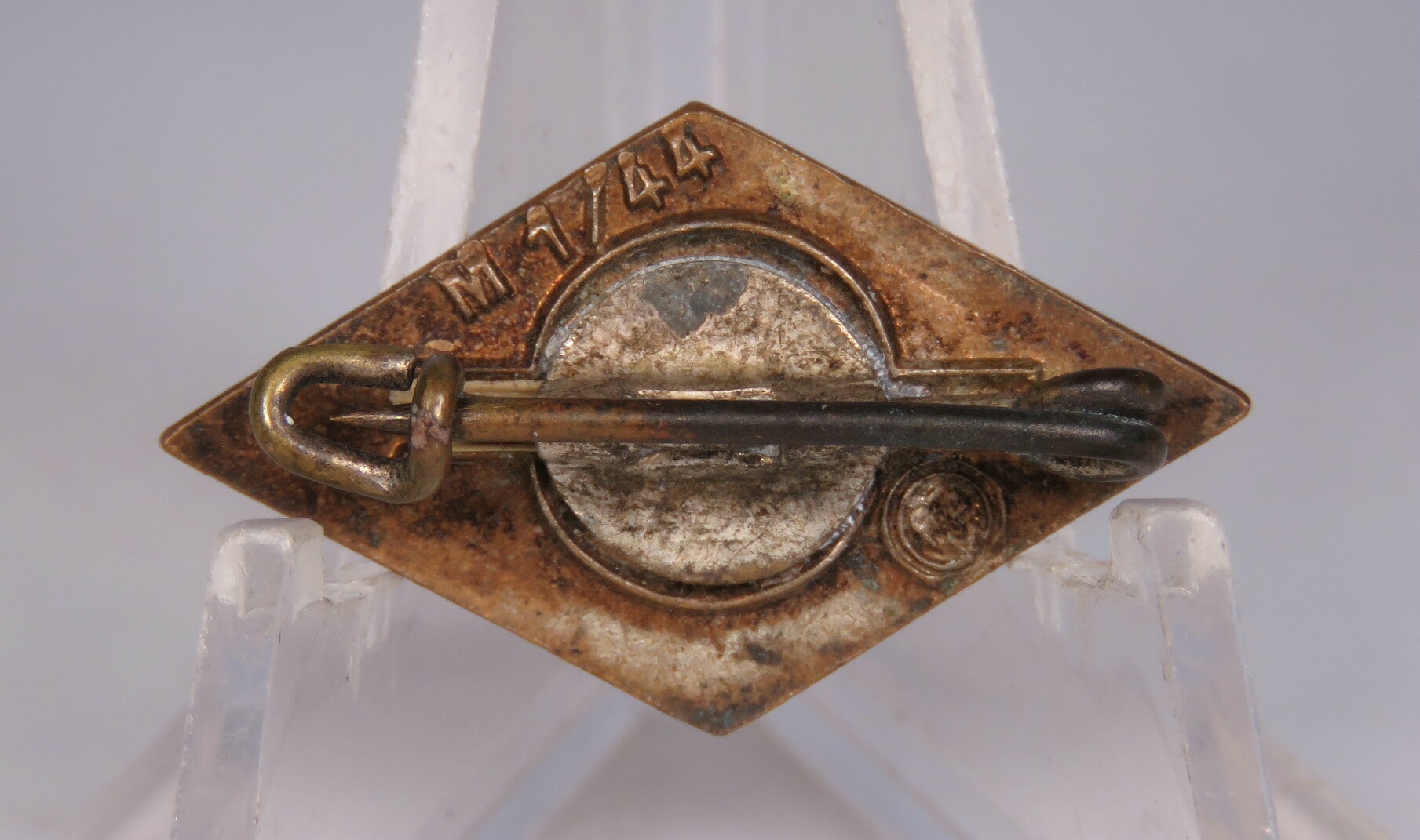 Hitlerjugend membership badge, RZM M1/44